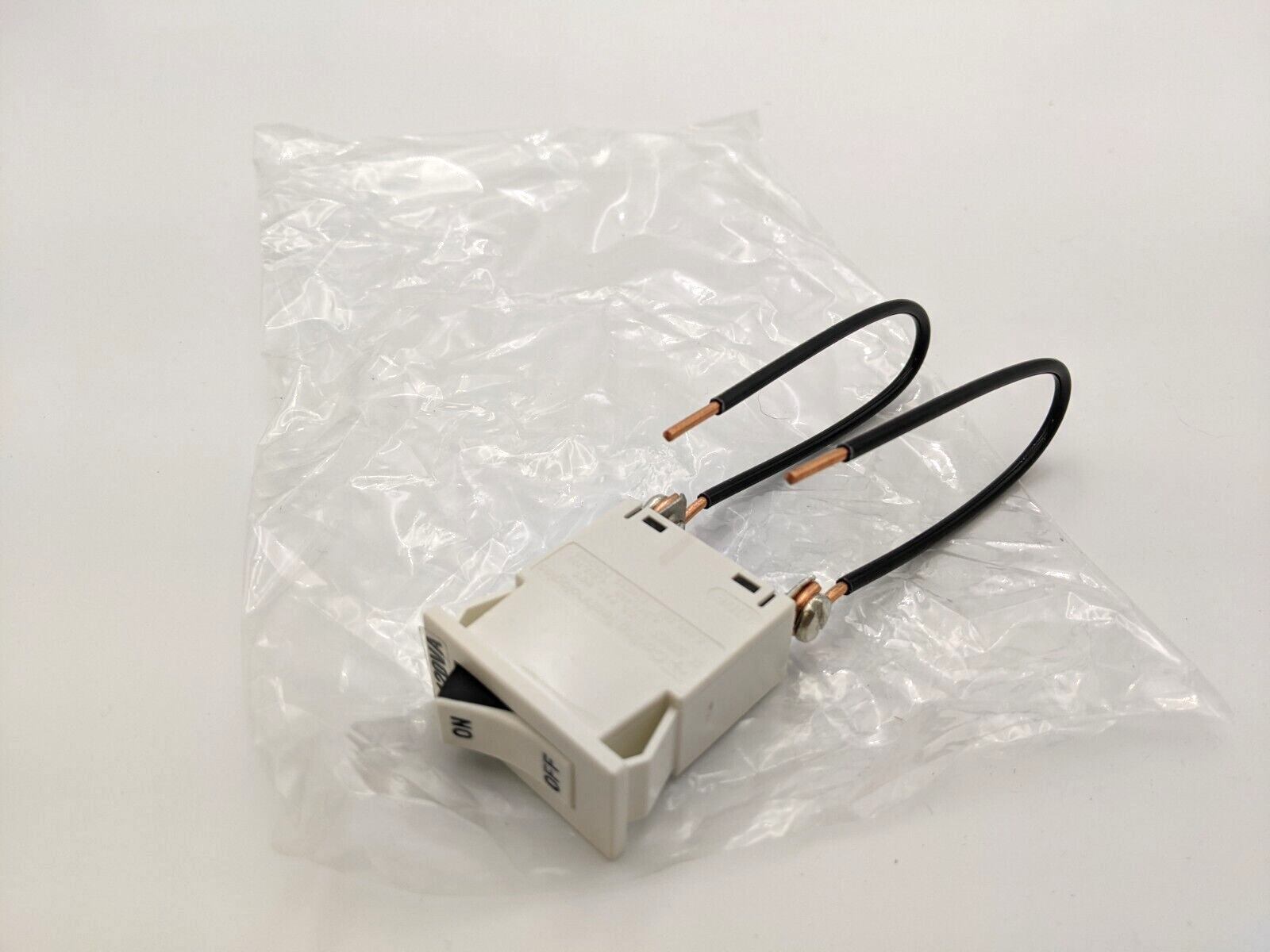 Juno Acuity Brands TCLCB 1A WHT Current Limiting Circuit Breaker 1 Amp ...