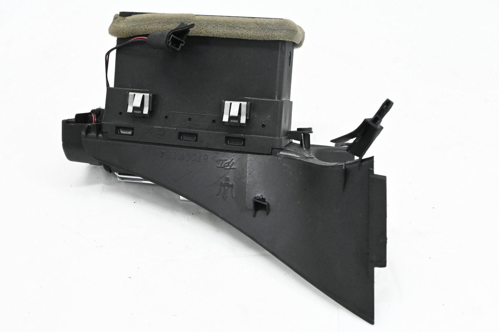 Maserati Quattroporte DRIVER SIDE DASHBOARD AIR VENT ASS 670011344 for ...