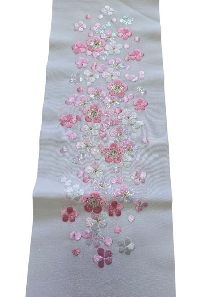 [Import duties included] Furisode Full Set Embroidered Silk Kimono ...