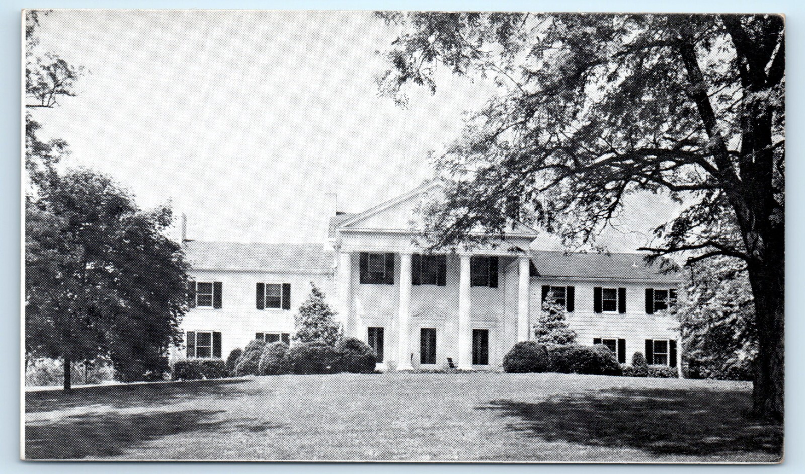 POSTCARD Spendthrift 6 Miles North of Lexington Kentucky Major Hester P ...