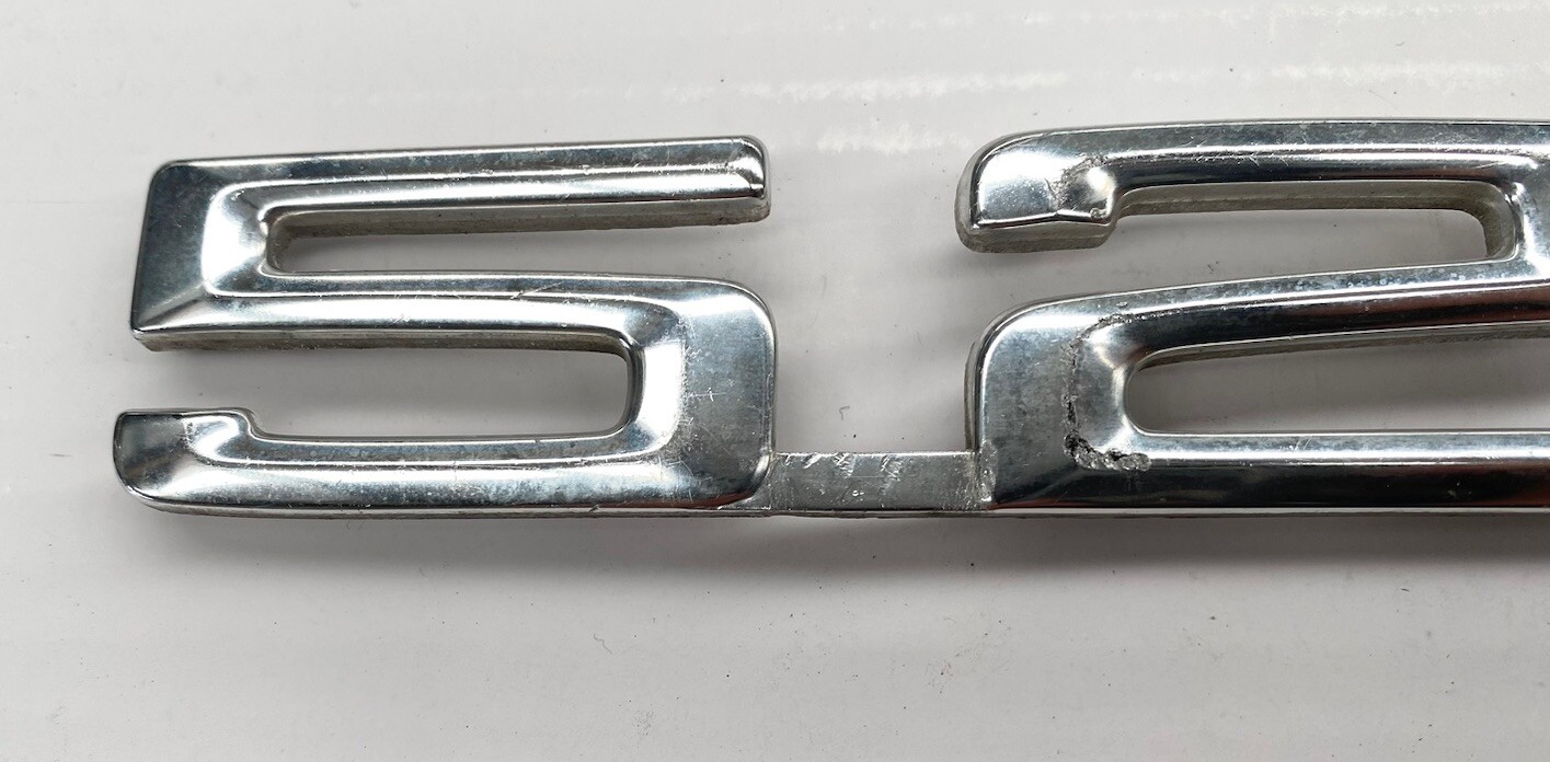 1 x BMW ALLOY 520 BOOT Badge Script Emblem Sedan / Coupe | eBay