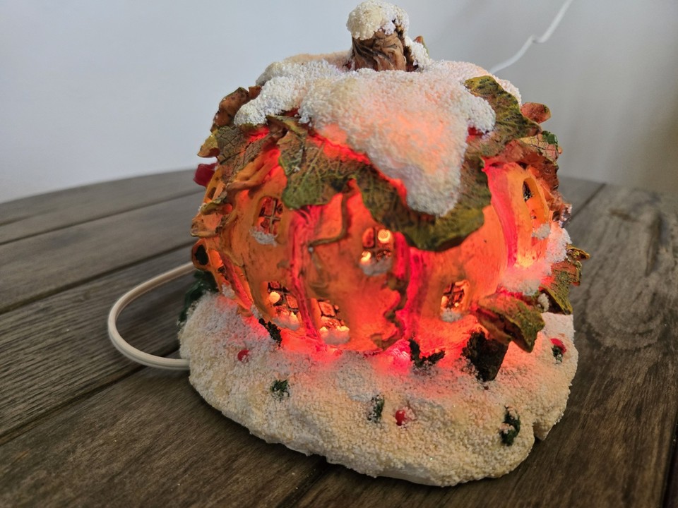 Charming Tails Pumpkin Inn Lighted Fall house w/cord Silvestri | eBay
