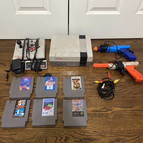 Nintendo NES Console Bundle w/ 6 Games, Zapper, Controller (Tested!) | eBay