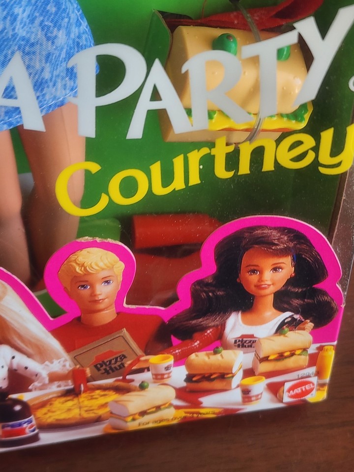 Barbie Pizza Party Courtney Doll Mattel 1994 In Box Brunette Food Toys ...