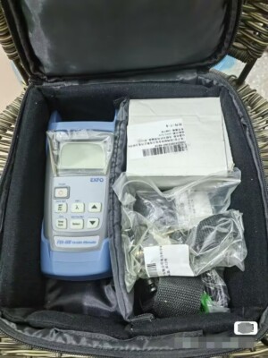 cx/cx/Exfo FLS-300 Light Source Meter FLS-300-23BL-EA 1310nm 1550nm ...