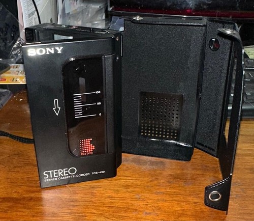 Vintage Sony TCS-430 Walkman Cassette Tape Player Recorder - Red Light ...