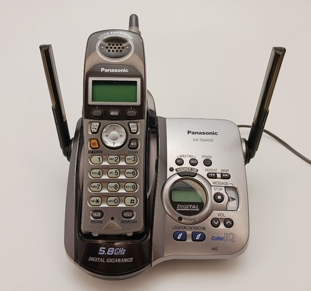 PANASONIC KX-TG5432 Cordless 5.8GHz Telephone System with 2 Handsets ...
