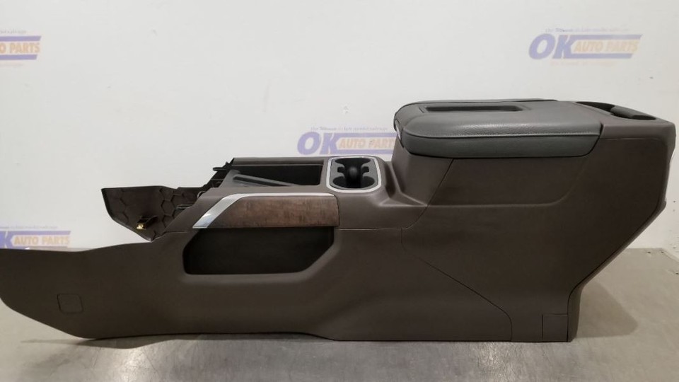 20 GMC SIERRA DENALI 1500 CENTER FLOOR CONSOLE ASSEMBLY DARK WALNUT AND ...