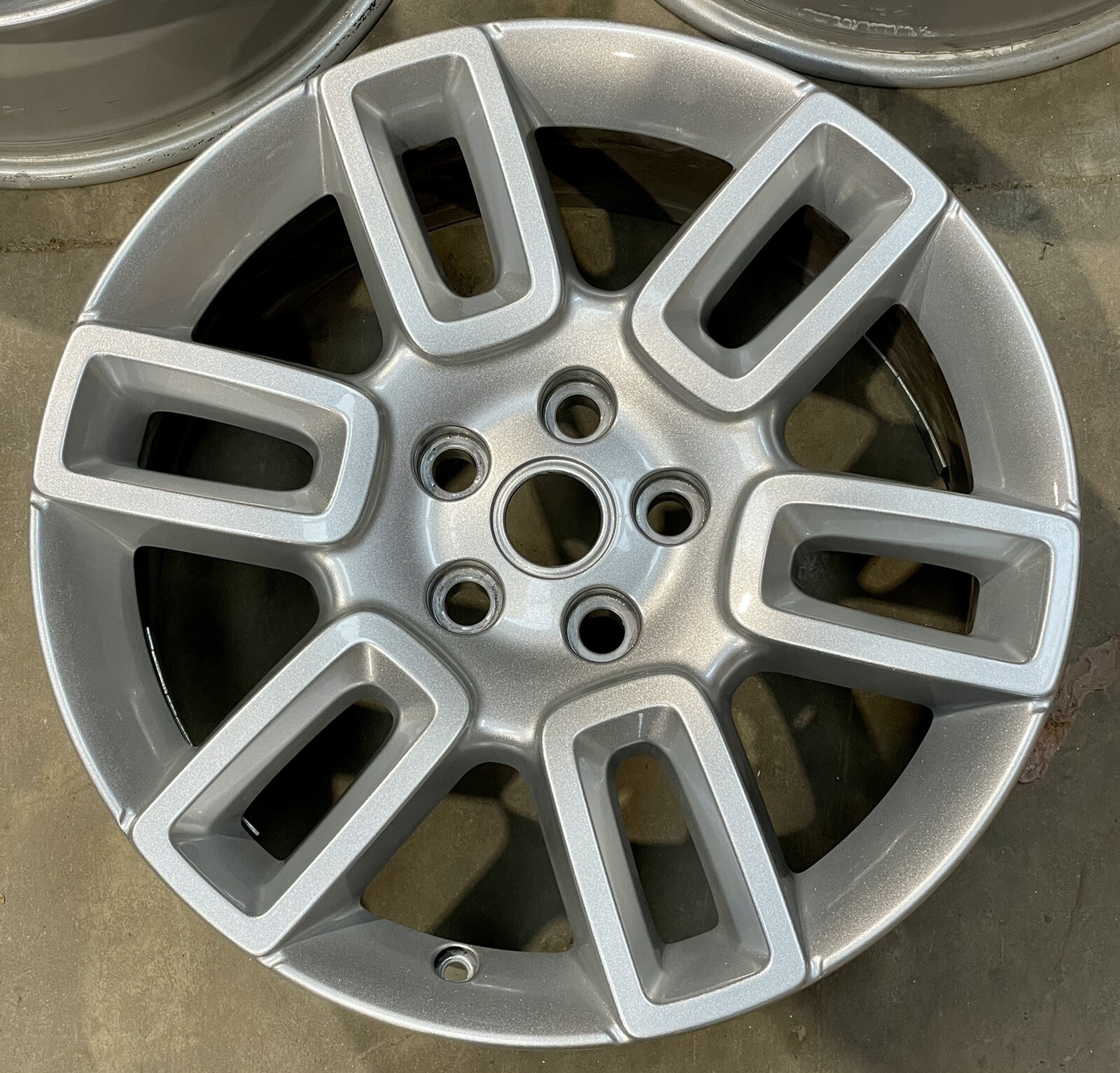 Set Of 5 Land Rover Defender L663 19” Style 6010 Silver Alloy Wheels ...