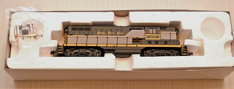 Atlas HO GP-7 powered locomotive. NKP #418 DC powered | eBay