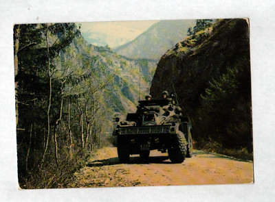 ENGIN de COMBAT / AUTOMITRAILLEUSE "PANHARD AML 245" en exercice vers ...