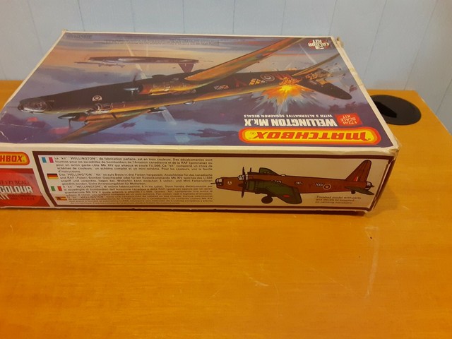 Vintage Matchbox Wellington MK X 1/72 Scale Plastic Model Kit PK402 ...