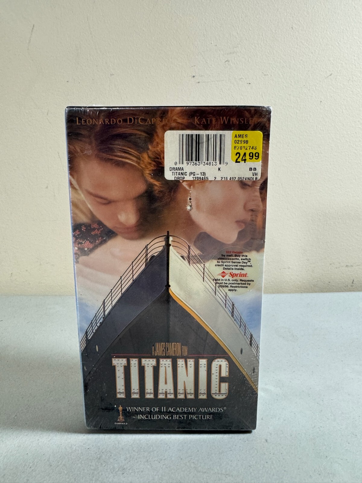 TITANIC 1997 MOVIE VHS 2 CASSETTES SEALED VHS RELEASE DICAPRIO | eBay