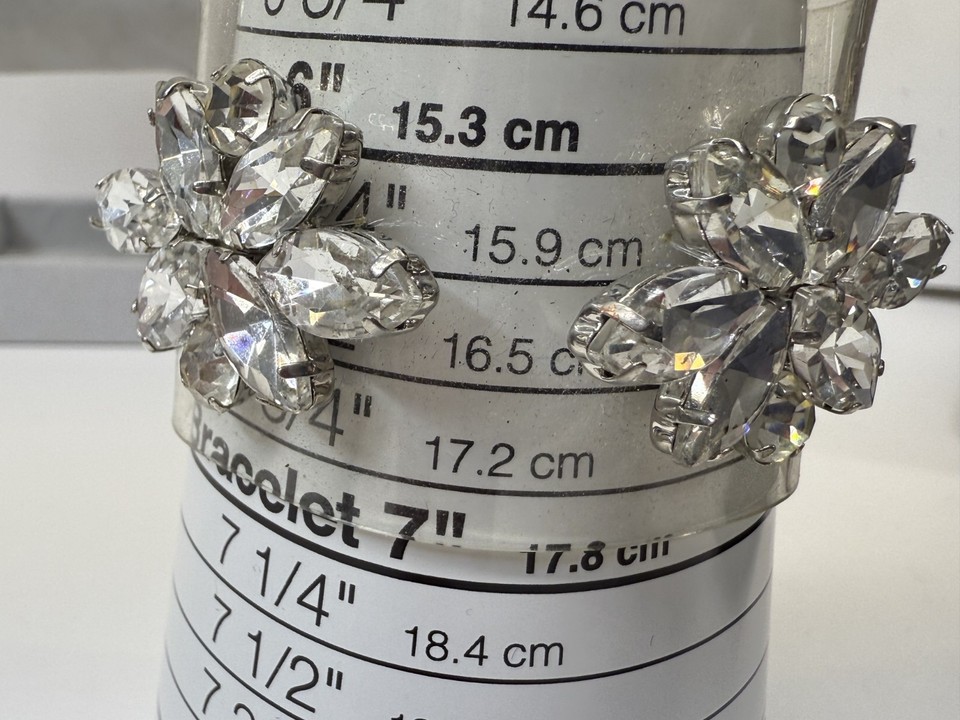 Beautiful Clear Acrylic Plastic Rhinestone Wrap Snap Clasp Bracelet ...