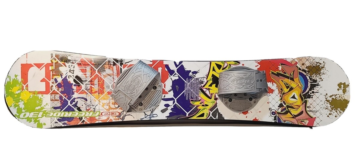 Snowboarding Graffiti