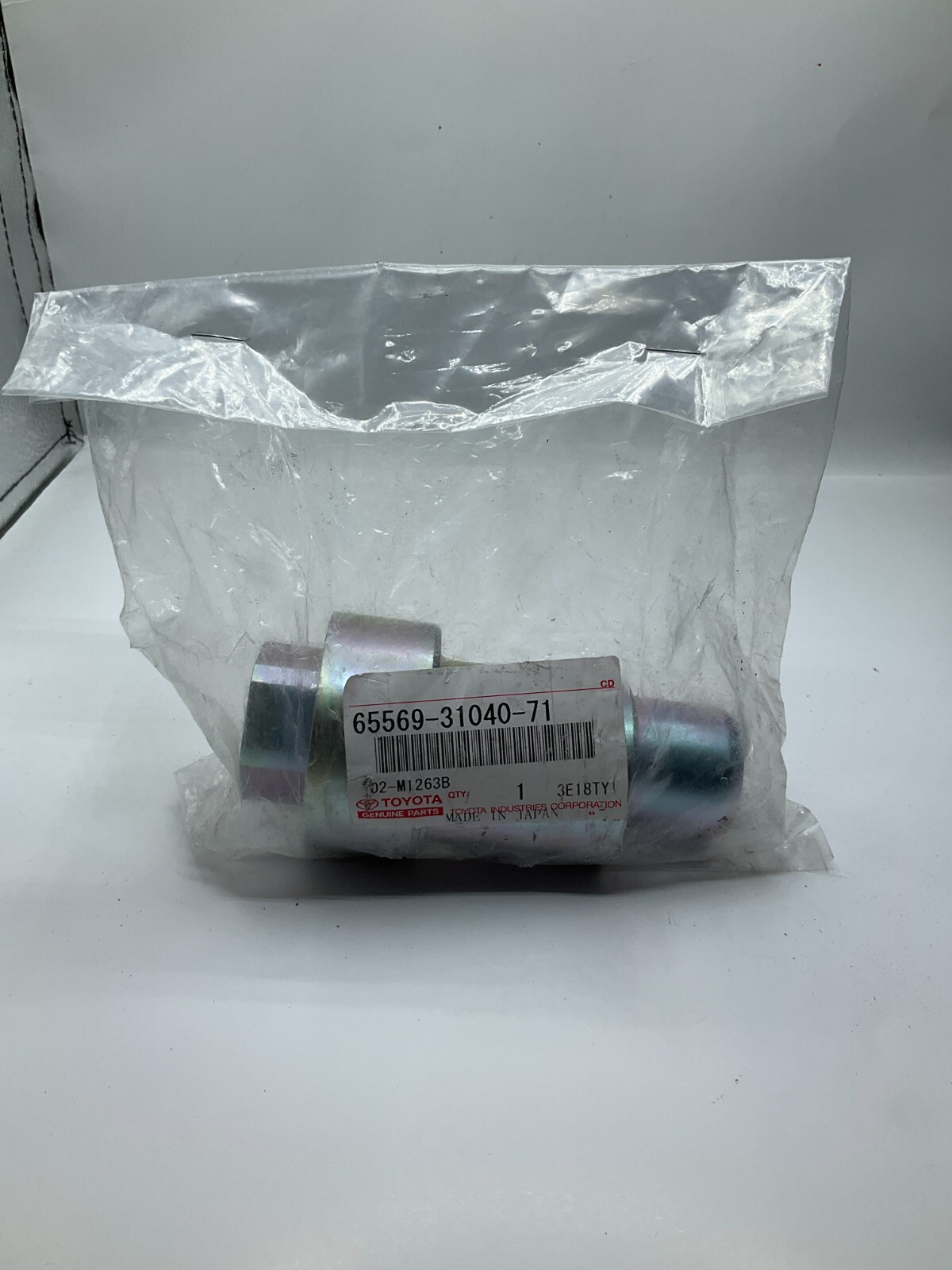 (Qty 1) Toyota OEM 65569-31040-71 Front Tilt Cylinder Pin Assembly | eBay