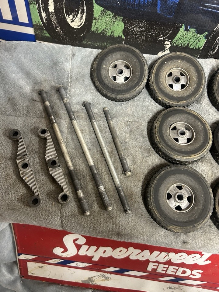 Smith Miller Mack L Blue Diamond wheels, axles and Bogies | eBay