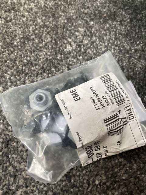 MERCEDES BENZ E Class W213 Fastening Plate A2136205900 Genuine for sale ...