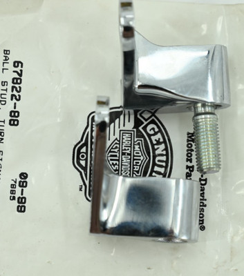 Genuine OEM Harley Front Turn Signal Mount Bracket Dyna Softail ...