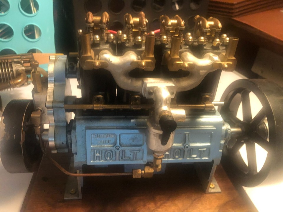 (A2) Caterpillar Holt 4 cylinder 1/4 scale model engine. | eBay