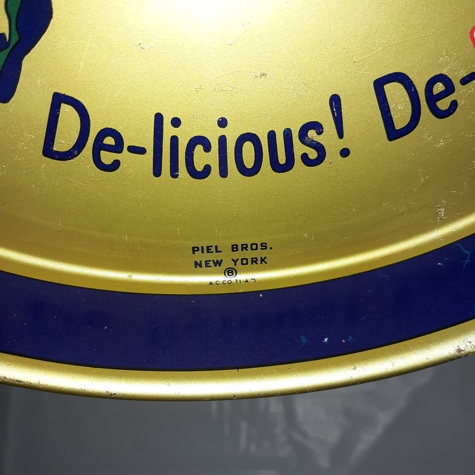 Vintage 1950s Piel's Light Beer Tray, Green Elf, 12", Piel's Brothers ...