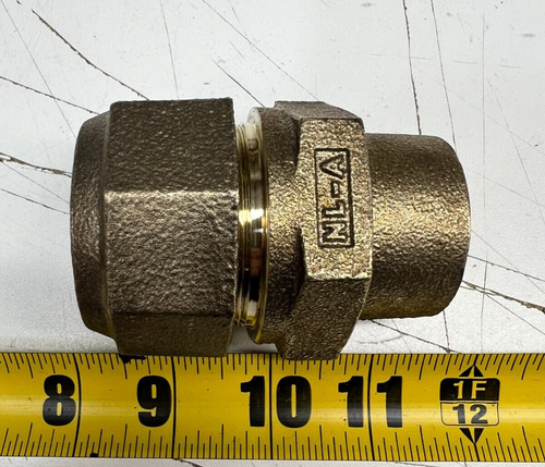 1" Mueller Straight Coupling Compression x Female NPT Lead Free Brass H ...