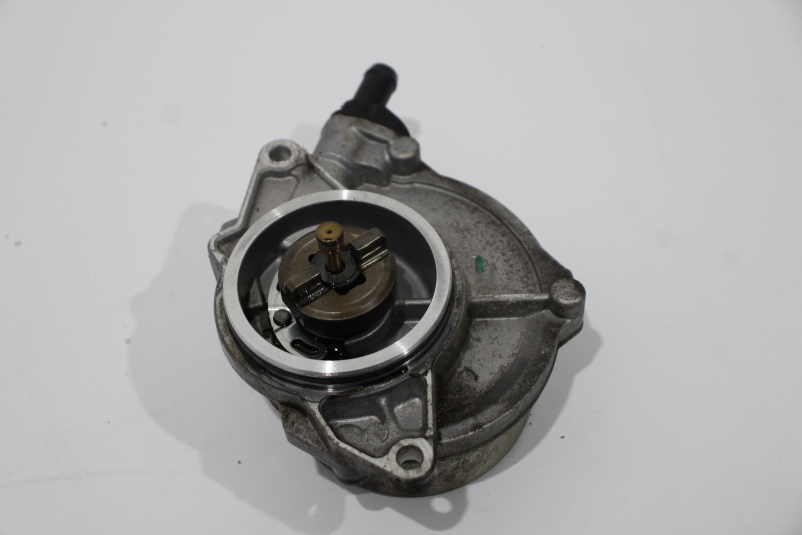 Audi A6 Allroad 4F C6 FL 3.0TDi Diesel Vacuum Pump 059145100J | eBay