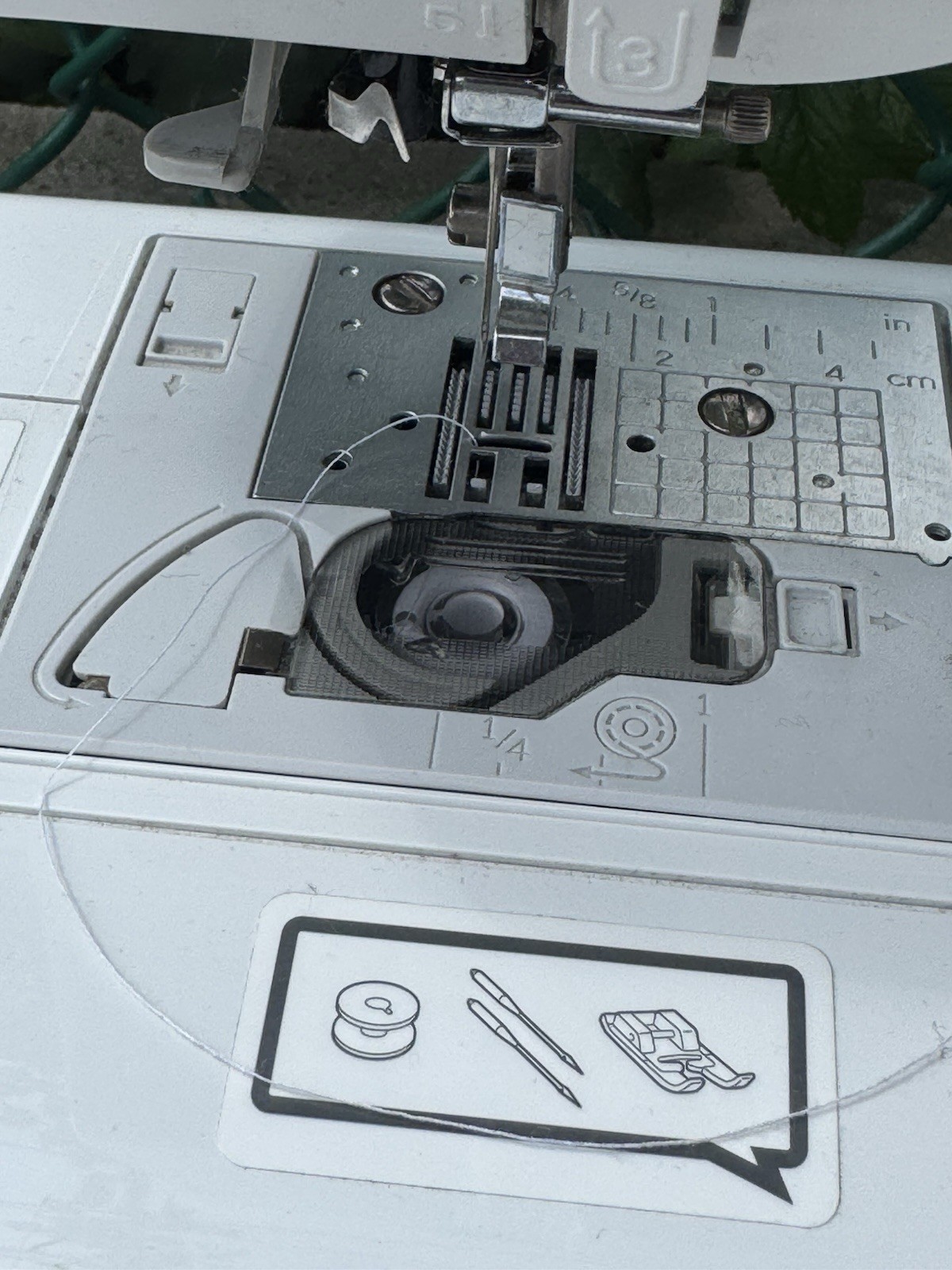 Brother CE1125PRW Computerized 100-Stitch Sewing Machine for sale ...