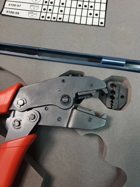 Pasternack Coaxial Crimp Tool Set 4100 Crimper W/ 4100-55 56 57 & 59 ...