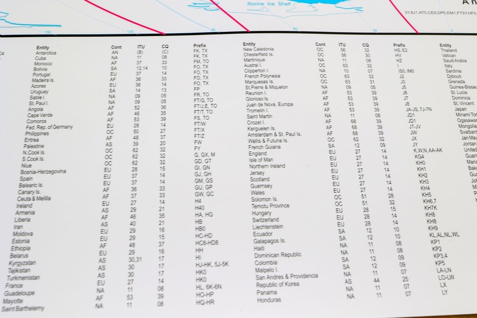 Amateur Radio World Prefix Map edition 2025 size 99cm (38,97in) x 68cm ...