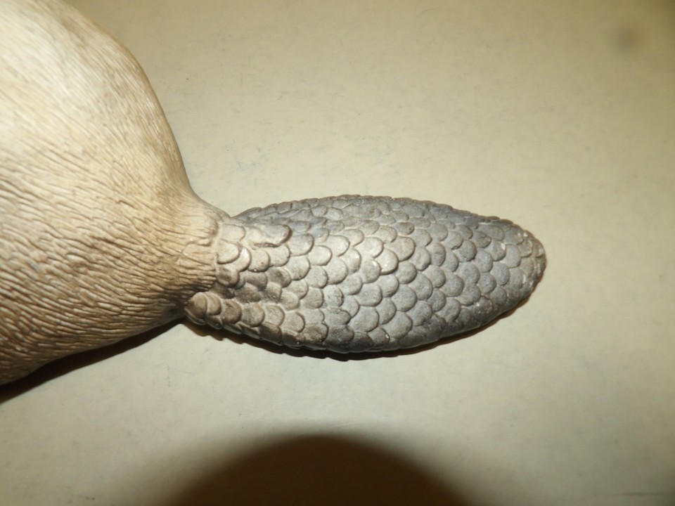 Vtg Weathered Universal Statuary Beaver Animal Resin Statue Figure 15 ...