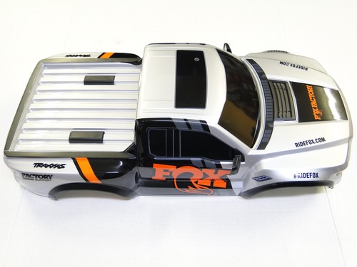 NEW TRAXXAS SLASH 1/10 2WD Body CLIPLESS Factory Painted SILVER FOX ...