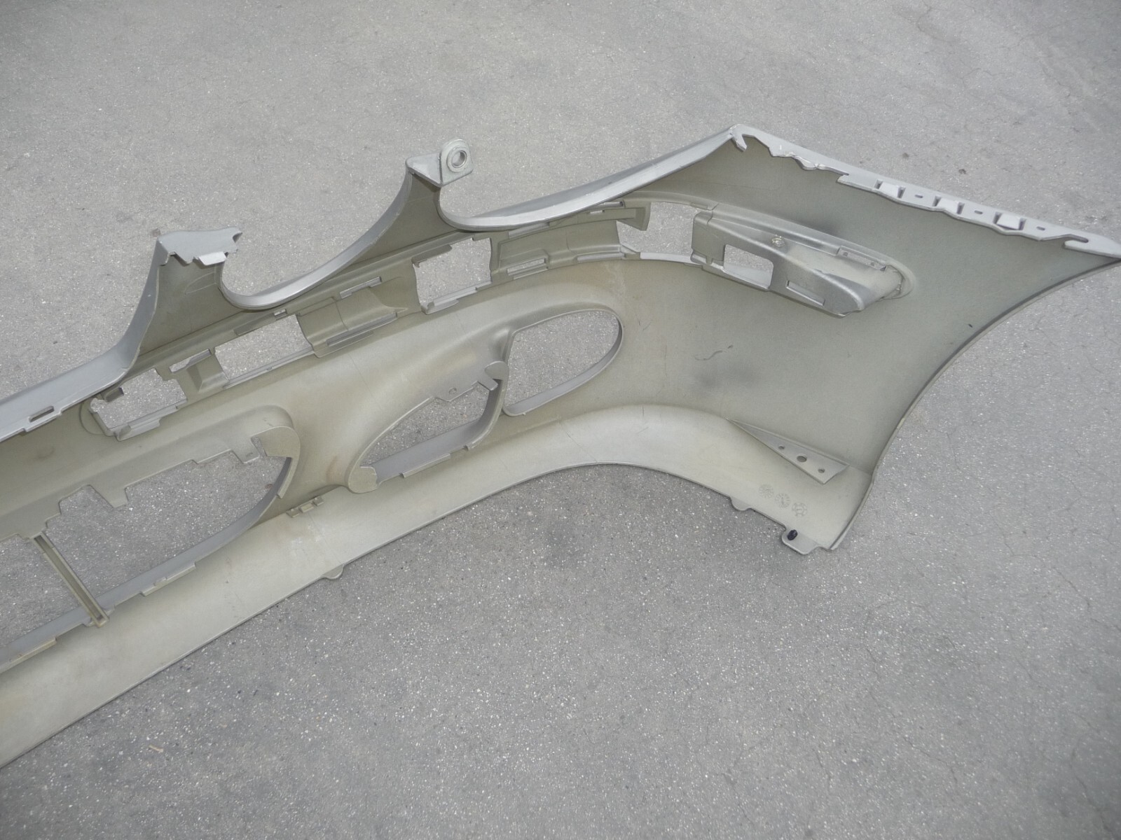 2003-06 Mercedes W211 E320 E350 E500 E55 Front Bumper Cover Oem ...