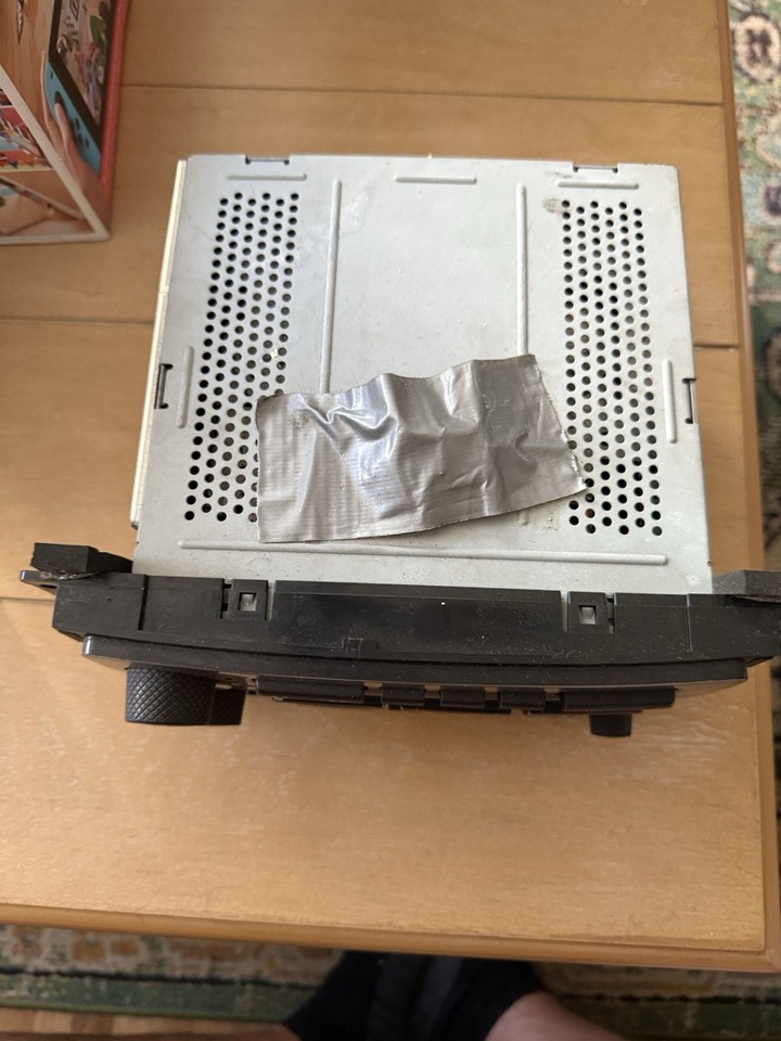 06-10 Hummer H3 h3t OEM CD Radio AM FM Stereo GM 15852200 | eBay