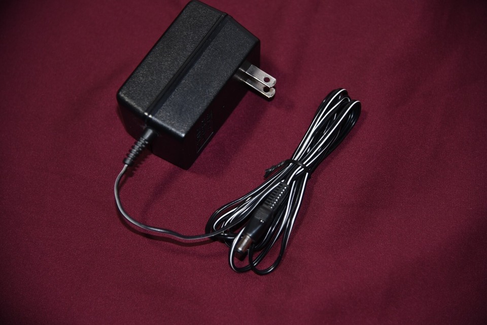 Original SONY 9V AC Power Adaptor for Sony Discman D-555 D-88 D25 D15 ...