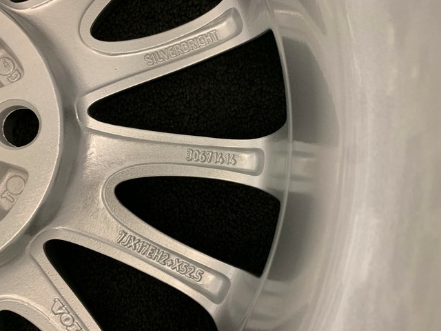 Volvo OEM 17"x 7 Spartacus Alloy Rim Wheel 31200995 for C30s40 V50 for ...