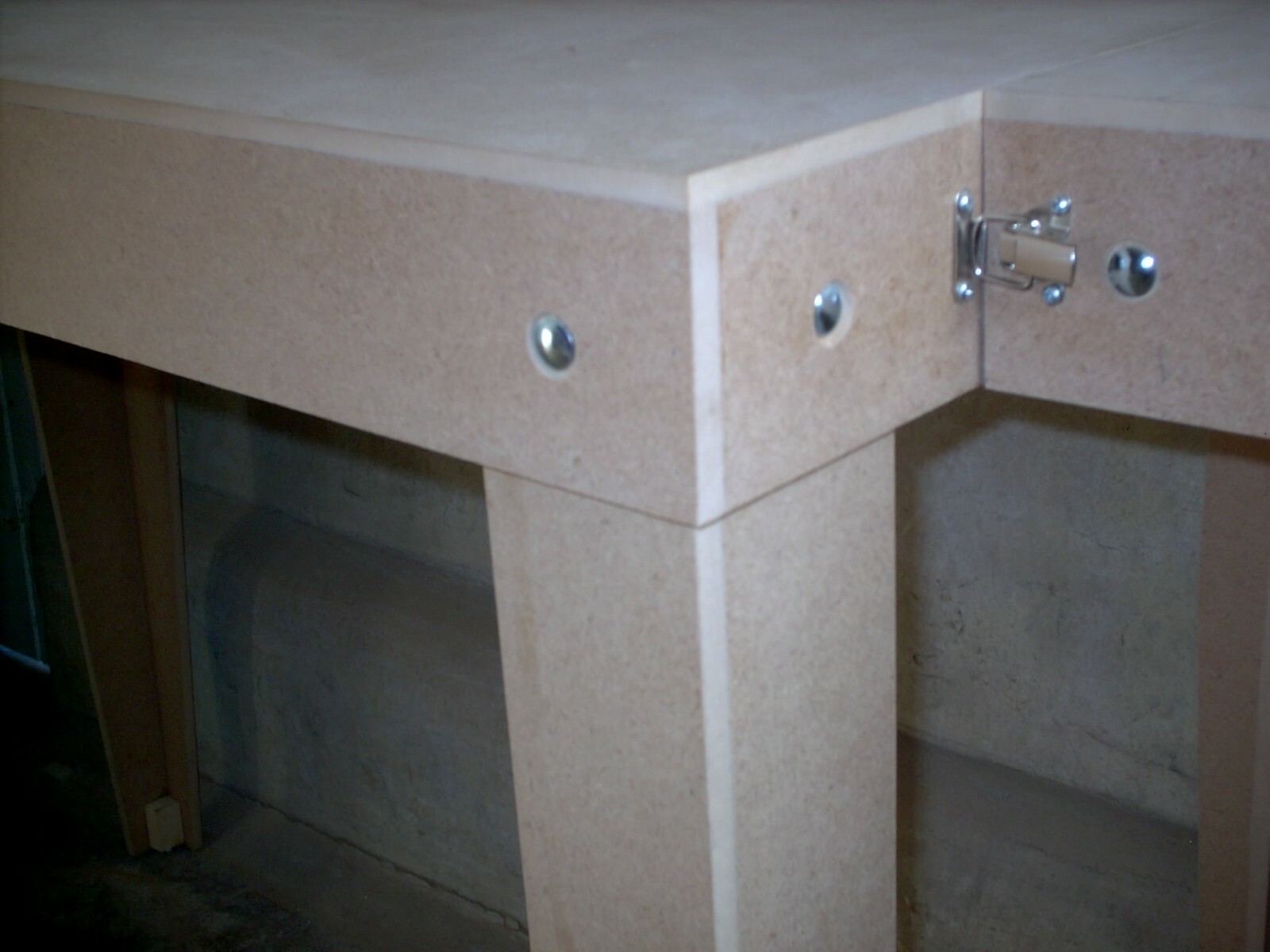 Model Railway Tubular or MDF Baseboard Legs (Pair) | eBay