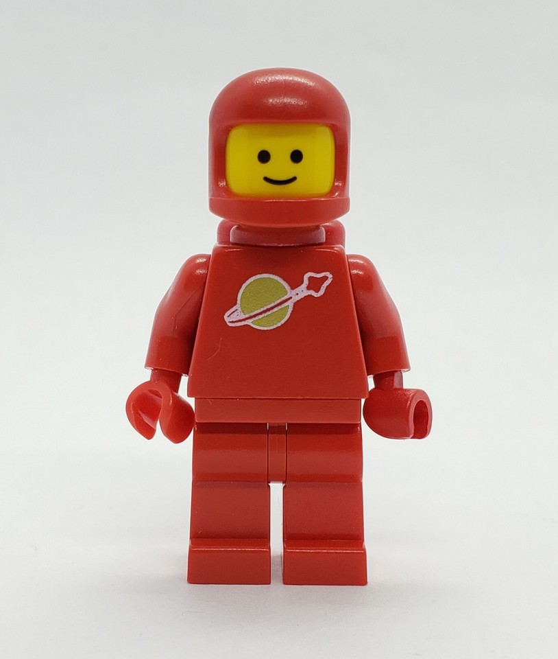 Lot of 4 Lego Red White Blue Yellow Spaceman Minifigure Classic Space ...