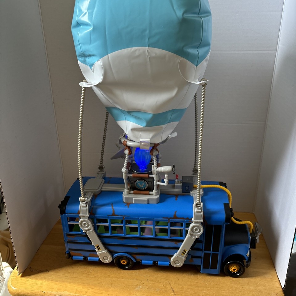 Fortnite Battle Bus 14" Deluxe Vehicle Jazwares Epic - Inflatable ...