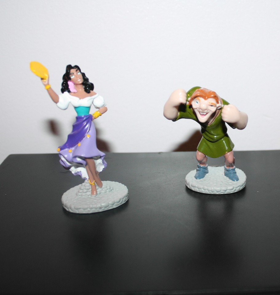 2 Disney's Hunchback of Notre Dame Character Figures Esmeralda ...