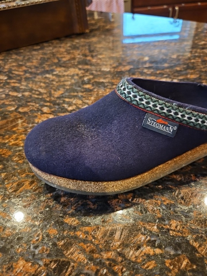 Stegmann Women's Size 7 Navy Wool Clogs...READ | eBay