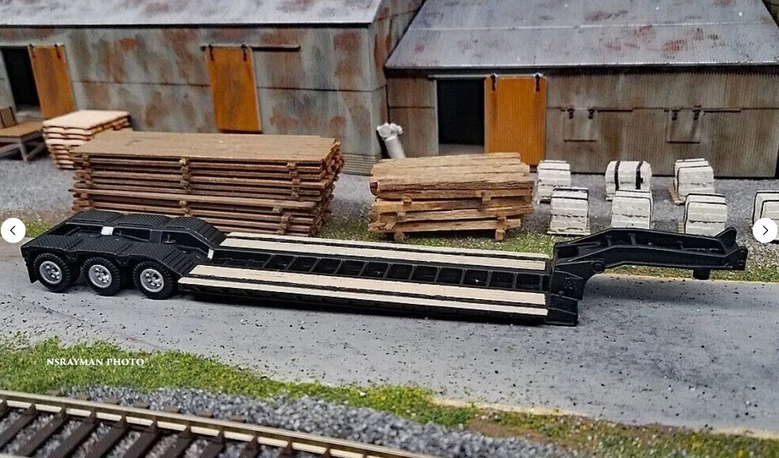 HO Scale Diecast Masters Tri Axle Trail King Black Low Boy Trailer ...
