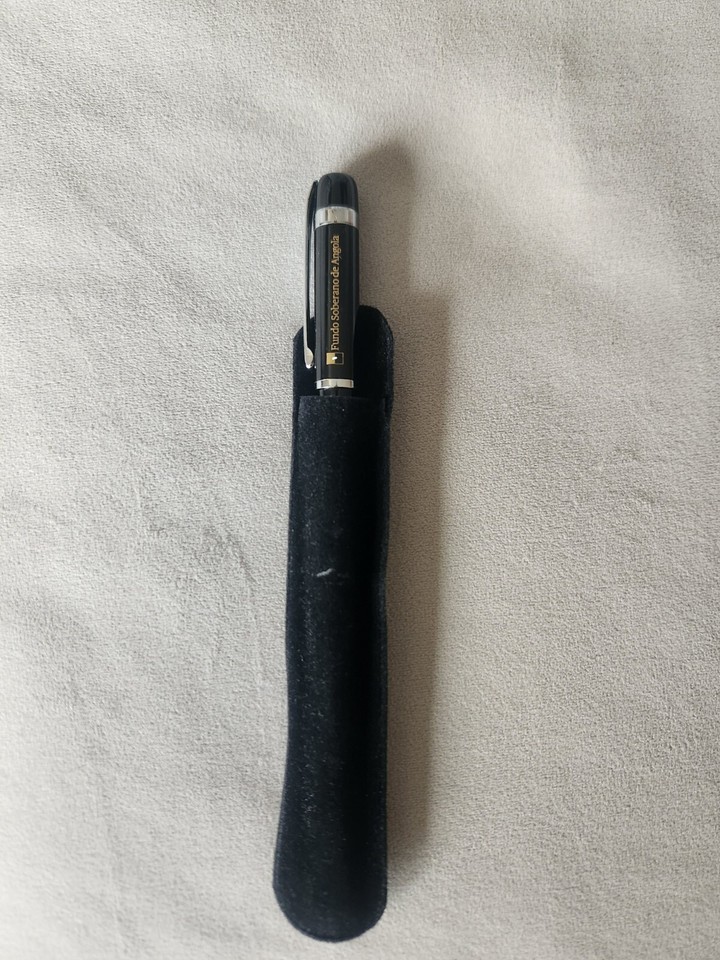 Luxury Black Pen & Velvet Cover - Fundo Soberano de Angola - Blue Ink ...