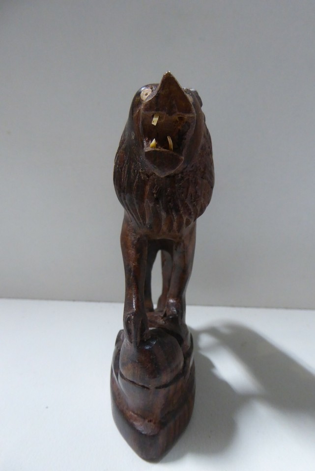 VINTAGE HAND CARVED WOODEN TIMBER STATUE TRIBAL LION FIGURINE | eBay