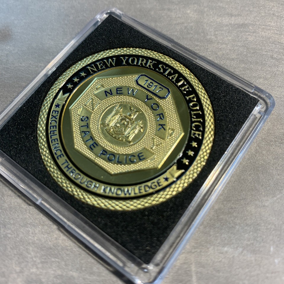 NEW YORK STATE POLICE NYSP Challenge Coin INCLUDES CASE! | eBay