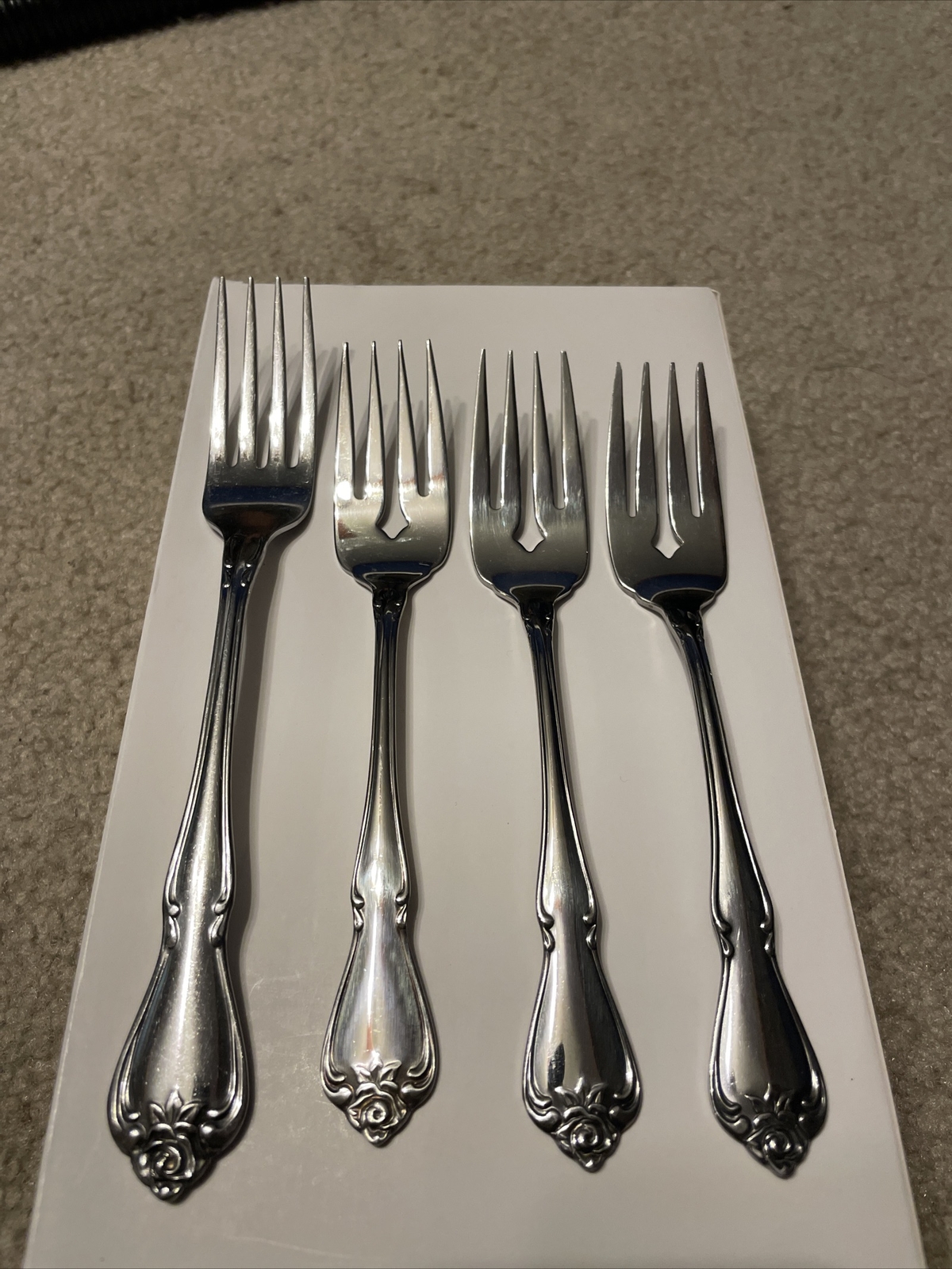 Oneida Stainless TRUE ROSE Silverware 1881 Rogers 3 SALAD FORKS 1 ...