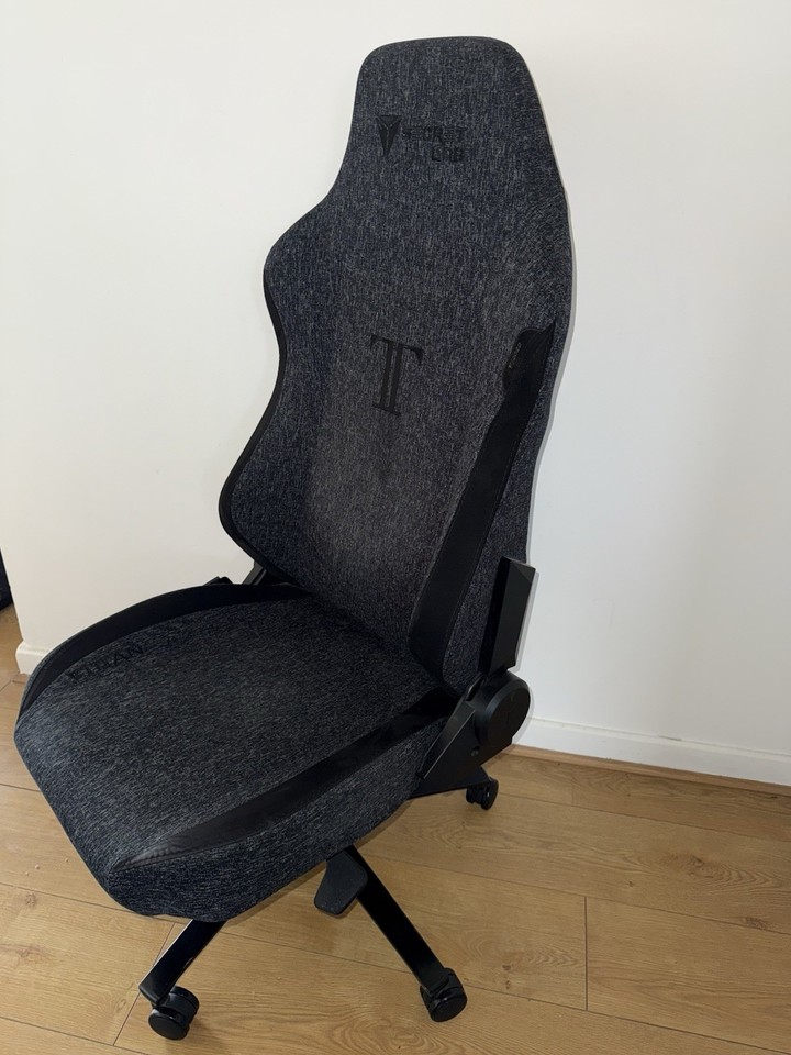 Secretlab Titan SoftWeave Gaming Chair – Excellent Condition | eBay UK