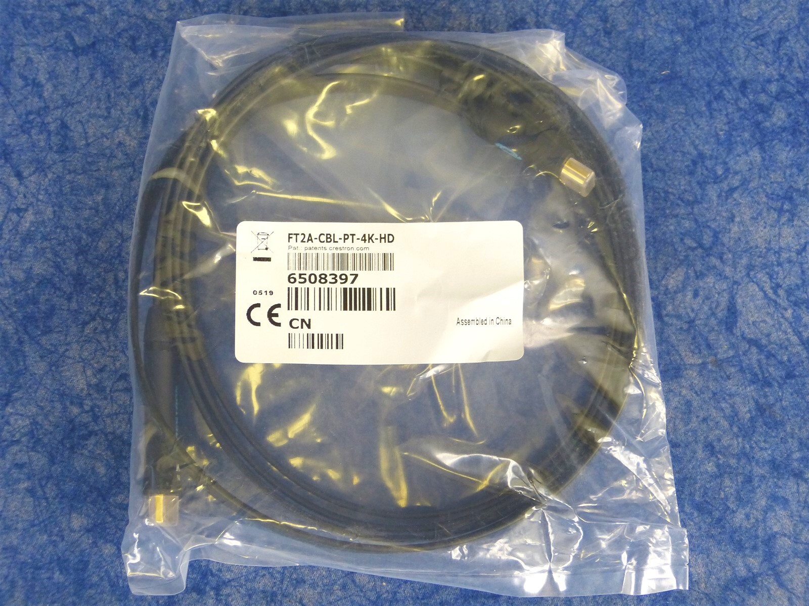 NEW! Crestron FT2A-CBL-PT-4K-HD FT2 Series HDMI, 18 Gbps, 8' Cable ...