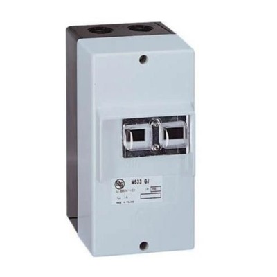 Boîtier disjoncteur LEGRAND GJ IP41 M-611 | eBay