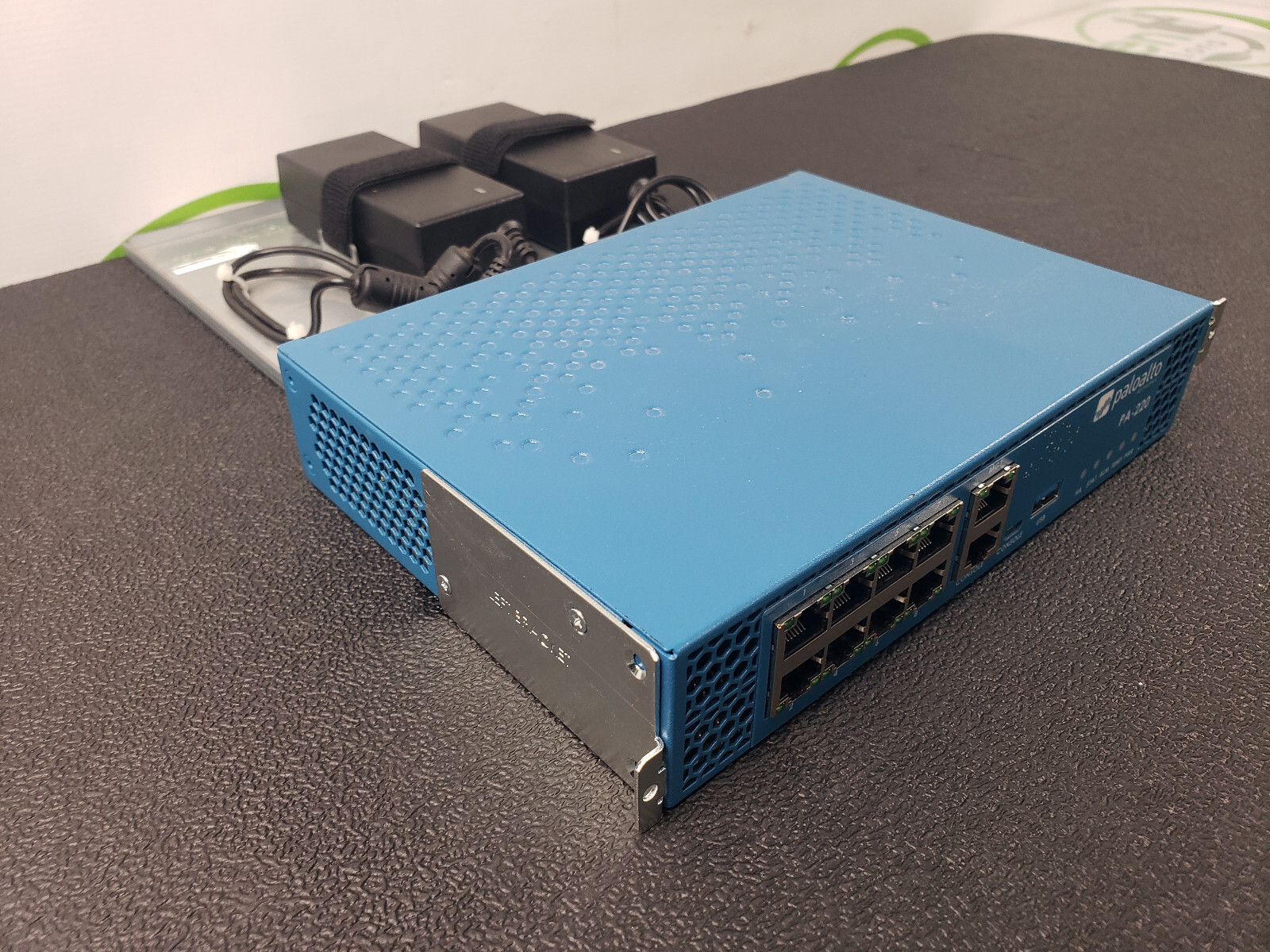 Palo Alto PA-220 8-Port Network Security Appliance Firewall w 2x Power ...